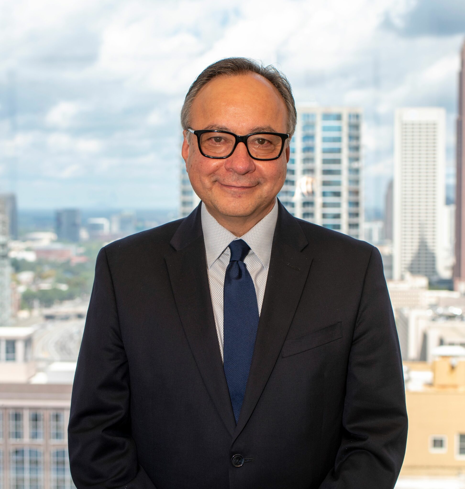 About Us – Vincenzo